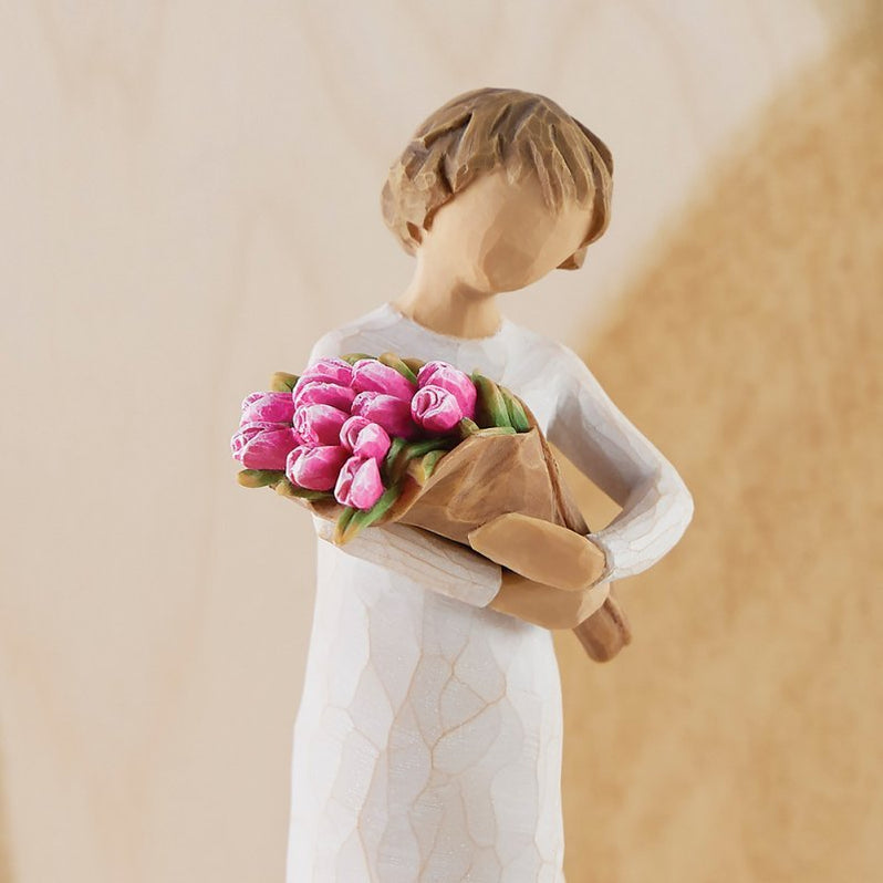 Willow Tree Bright Hope Figurine – Gift of Encouragement